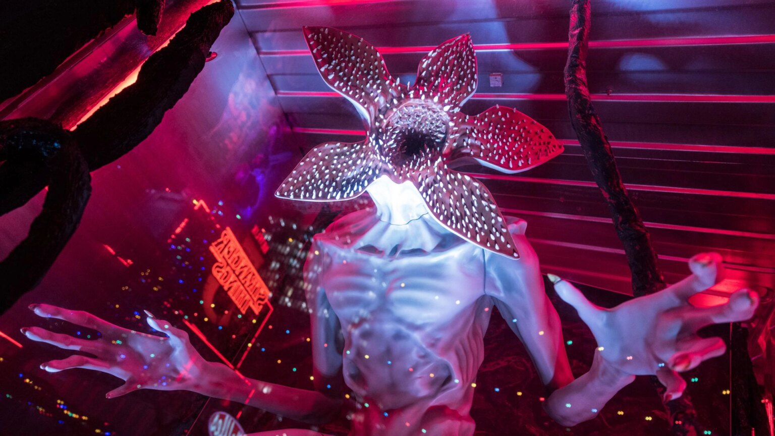 Lo que se sabe de la teoría viral de ‘Stranger Things’ – Radio Latino ...